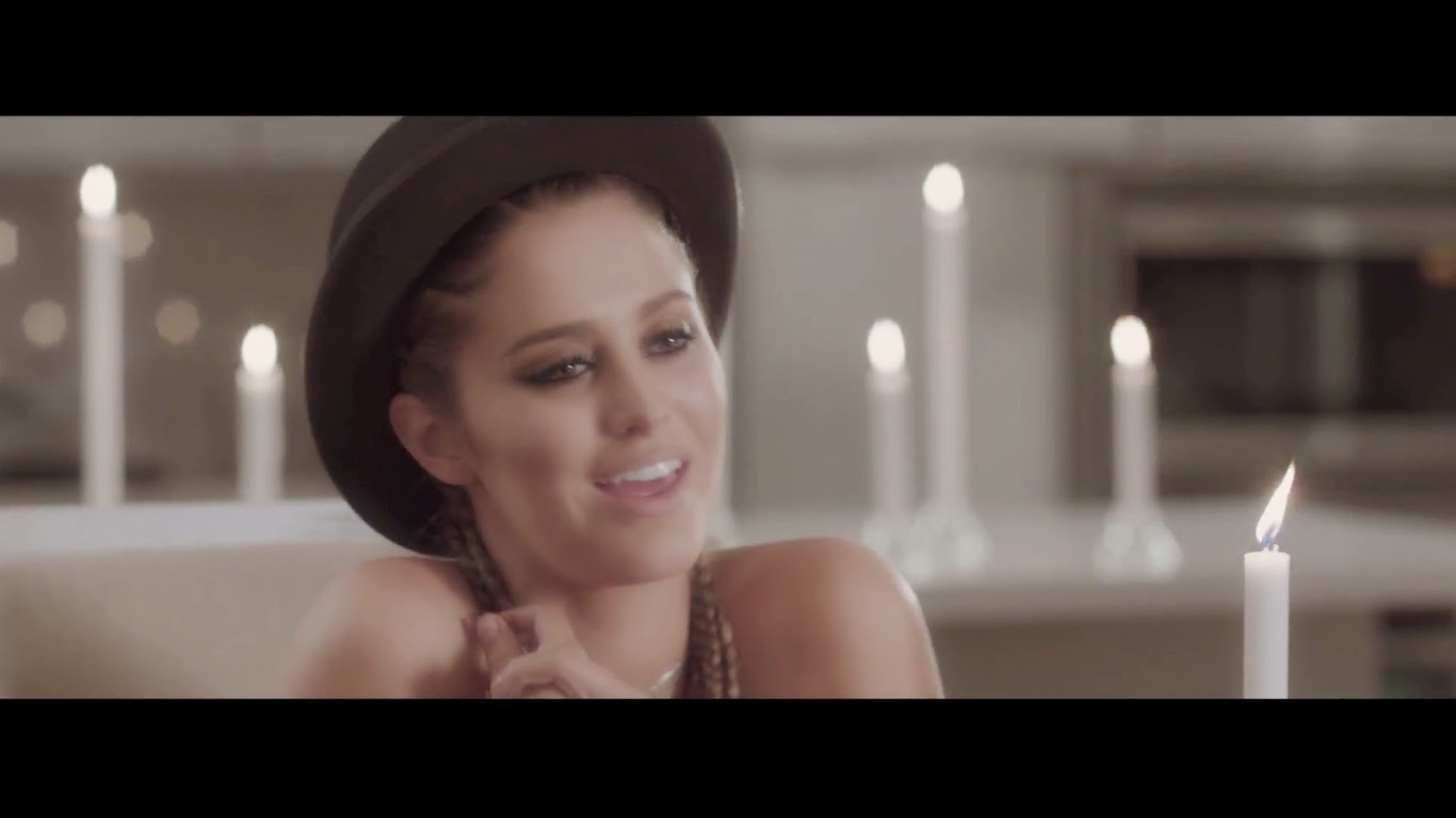 Steve Aoki & Moxie Raia - I Love It When You Cry ( Moxoki )[ Official ...